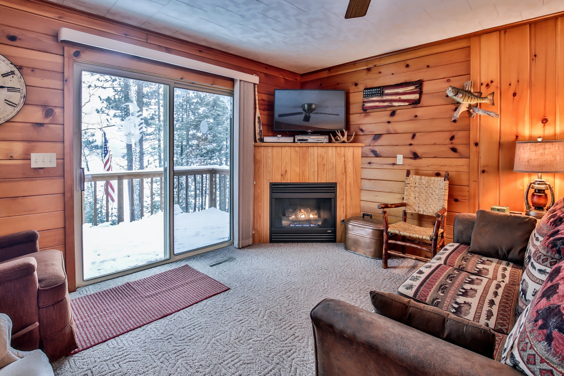 Walleye Way – LaRiviere Private Lake Homes